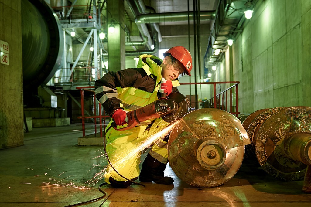 VKG fotosessioon. Tootmine - Viru Keemia Grupp